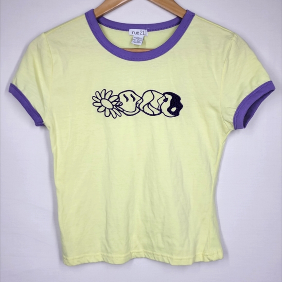 Rue21 | Tops | Rue2 Y2k Groovy Trippy Yellow Purple Ringer Crop Top ...